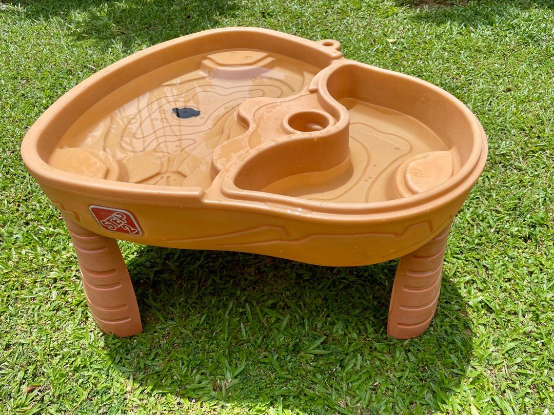 Water/Sensory Table from Step 2, Hobbies & Toys, Toys & Games on Carousell