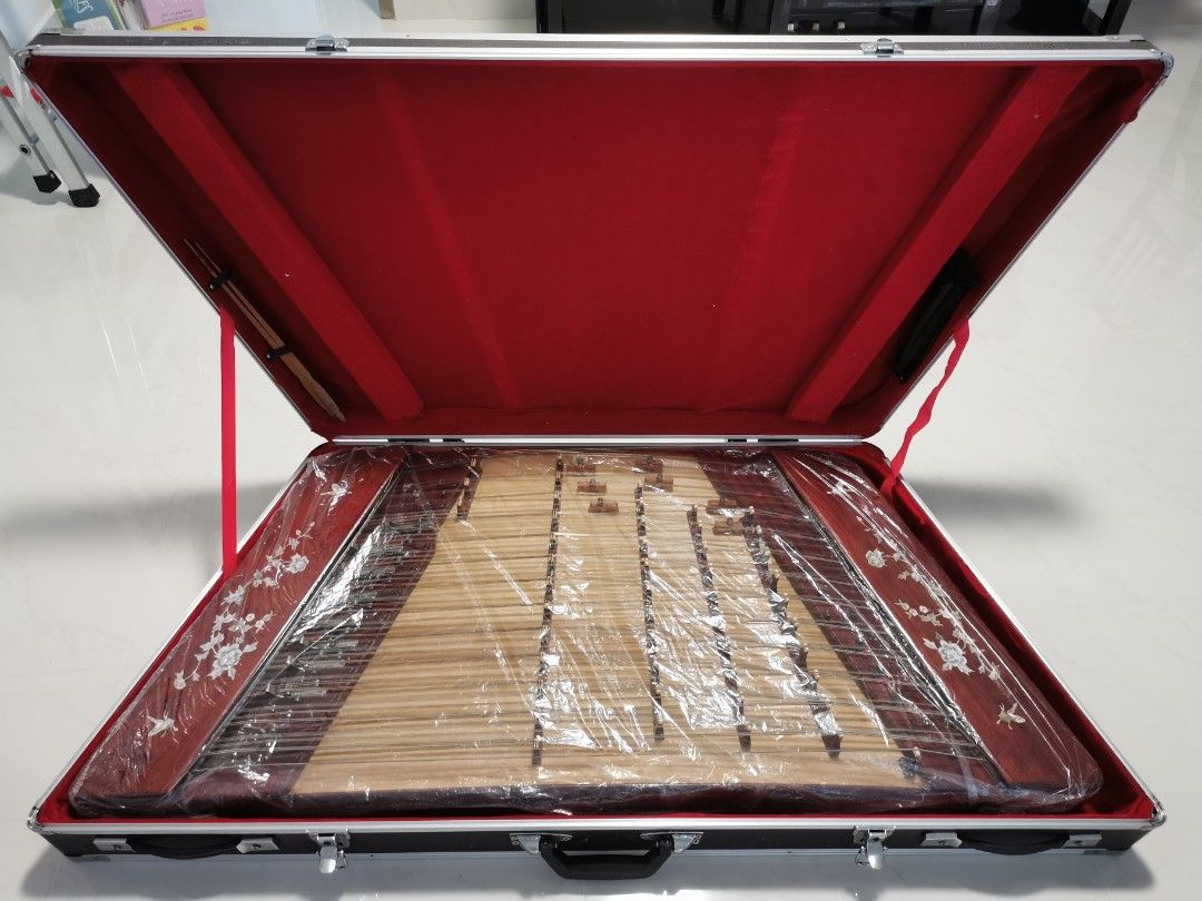 Yangqin, Hobbies & Toys, Music & Media, Musical Instruments on Carousell