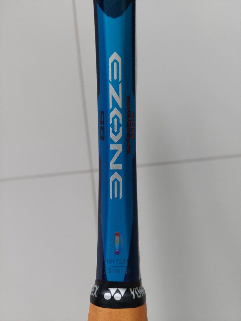 Yonex Ezone 98 2020 305 gm tennis racquet racket, Sports Equipment, Sports & Games, Racket ...
