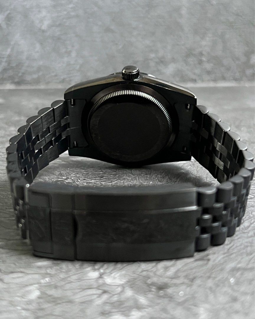 36mm Full Black Explorer [Seiko Mod] [INSTOCK], Men's Fashion, Watches ...