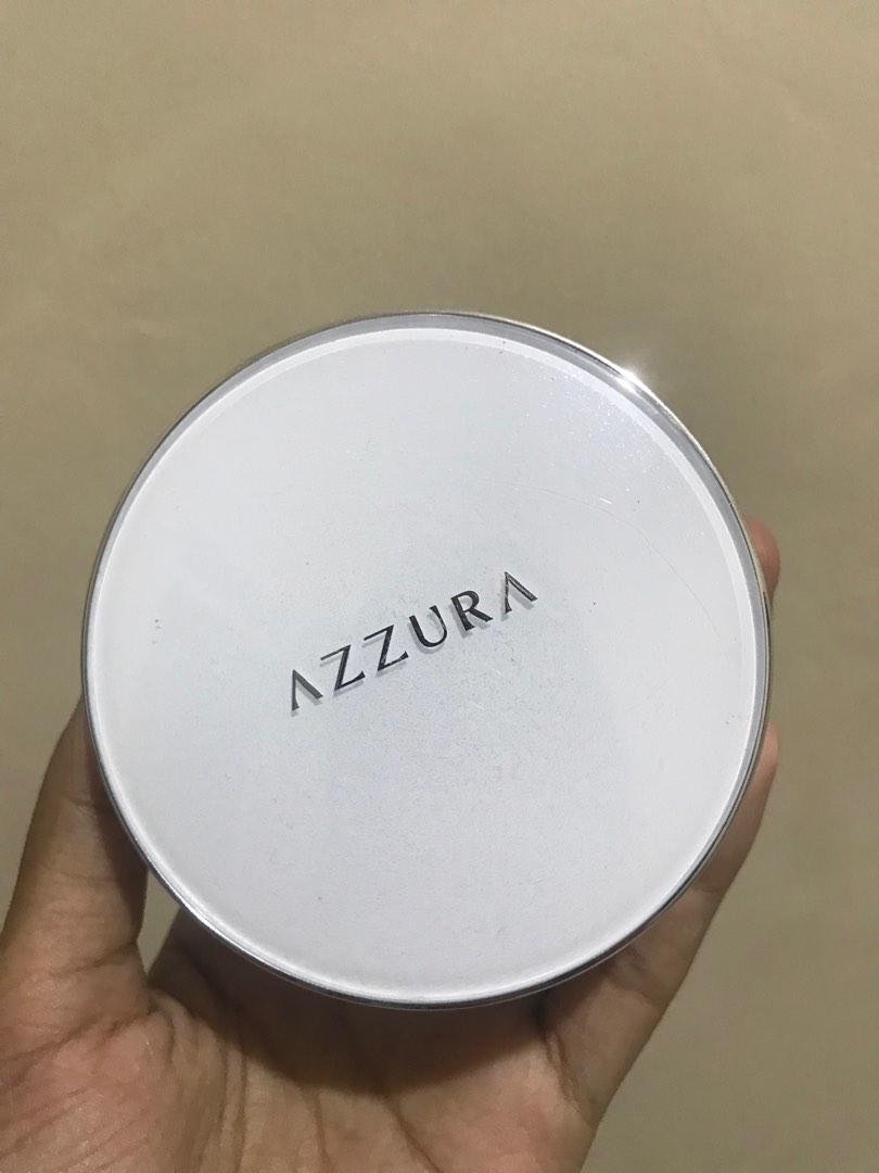 Azzura Loose Powder Shade Natural, Kesehatan & Kecantikan, Rias Wajah ...