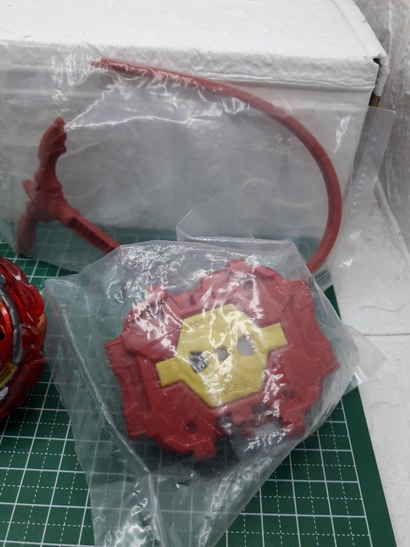 B 117 Revive Phoenix 10. Friction Starter Takara tomy Beyblade with ...