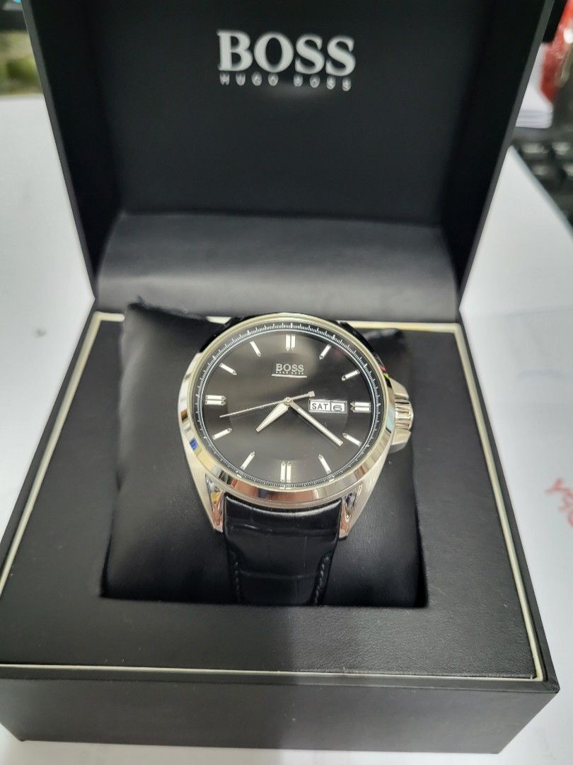 Boss Men Watch, 男裝, 手錶及配件, 手錶 - Carousell