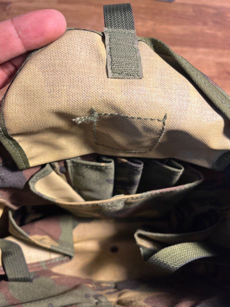 British DPM Gas Mask Pouch, Men's Fashion, Bags, Sling Bags on Carousell