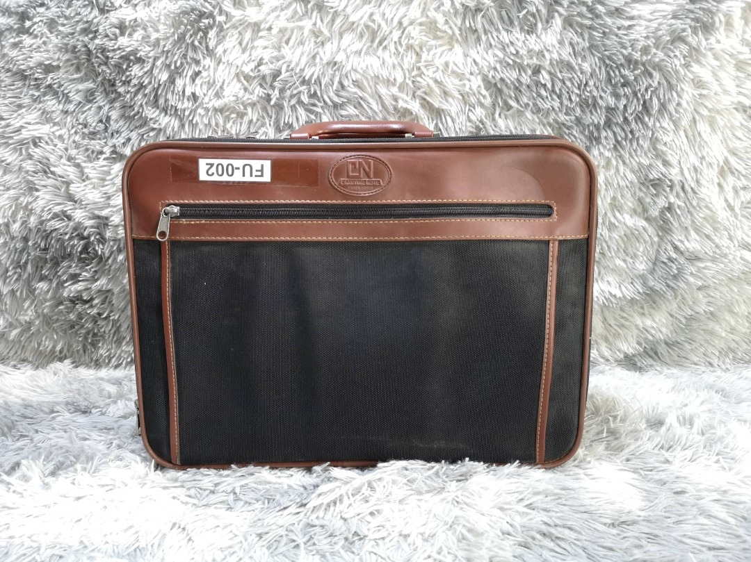 Carrying Note Black Luggage bag, Men's Fashion, Bags, Briefcases on ...