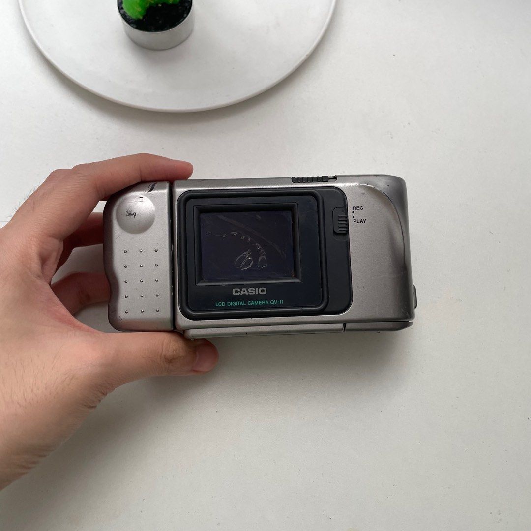 Casio Vintage Digicam, Photography, Cameras on Carousell