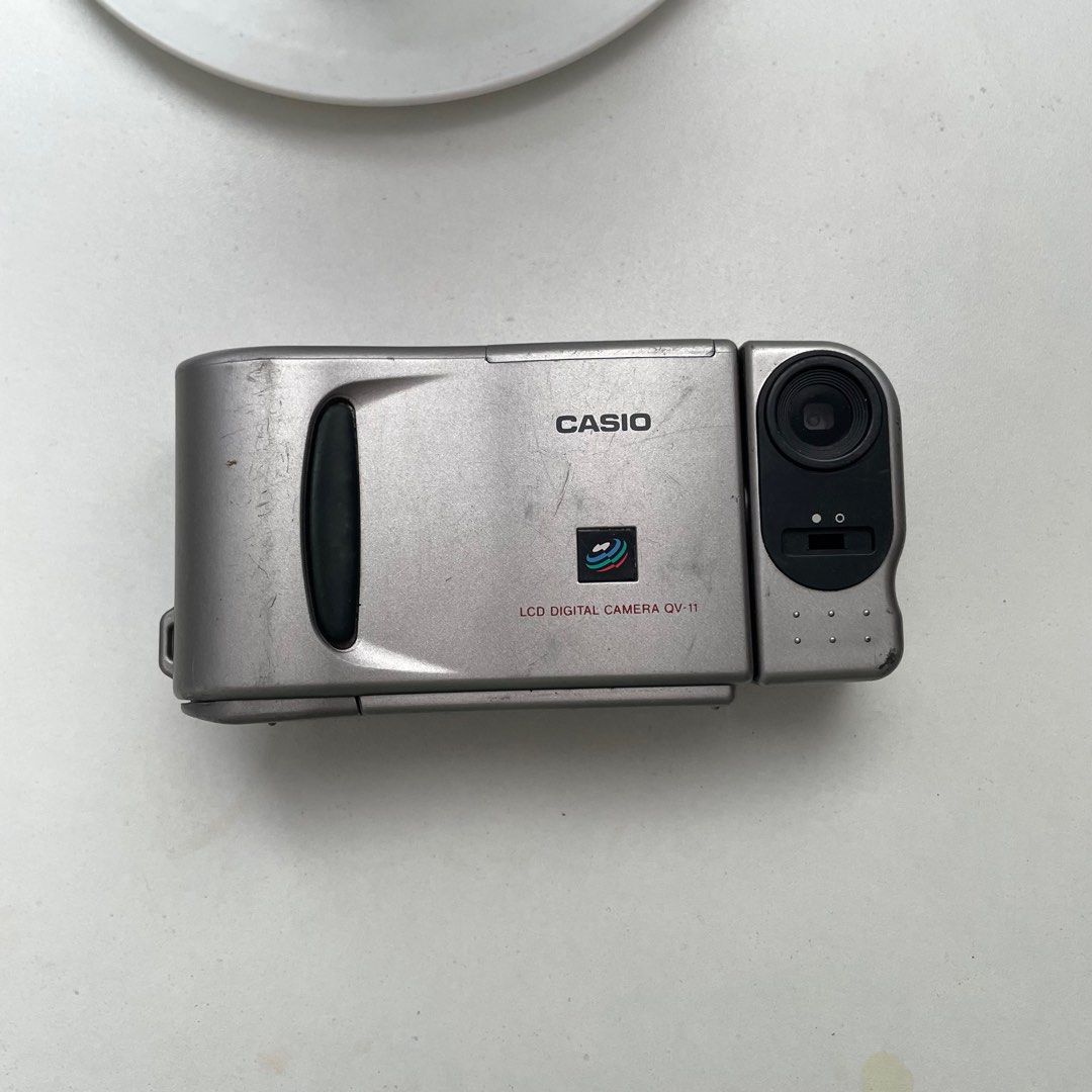 Casio Vintage Digicam, Photography, Cameras on Carousell