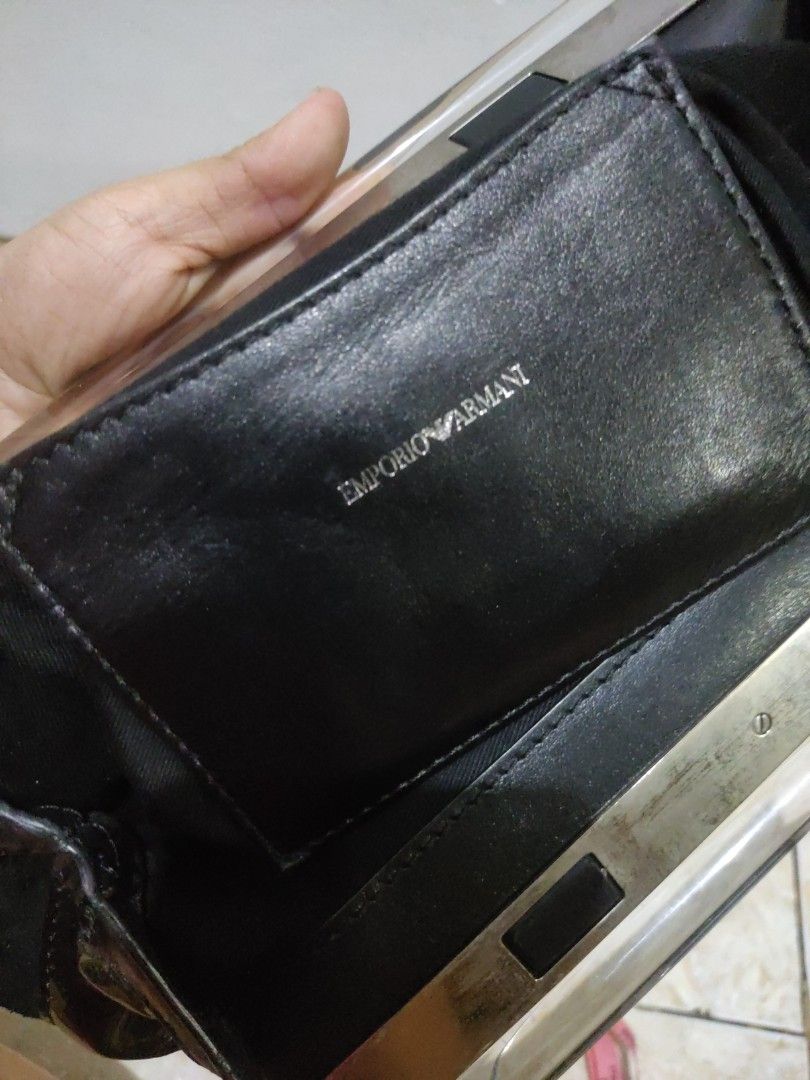 Clucth emporio armani, Barang Mewah, Tas & Dompet di Carousell