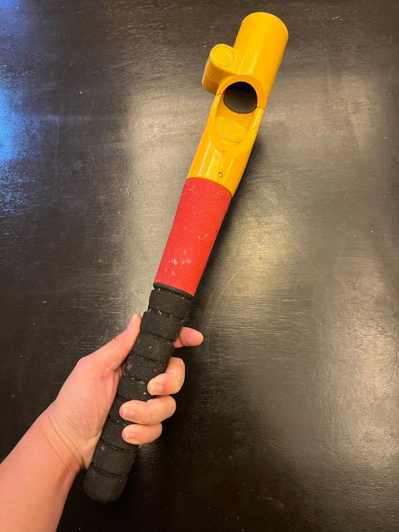 Concorde Baseball Bat Steering Wheel Lock With Key, Furniture & Home ...