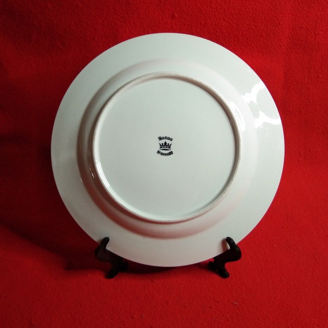 Crown Dynasty Plates, Furniture & Home Living, Office Furniture ...