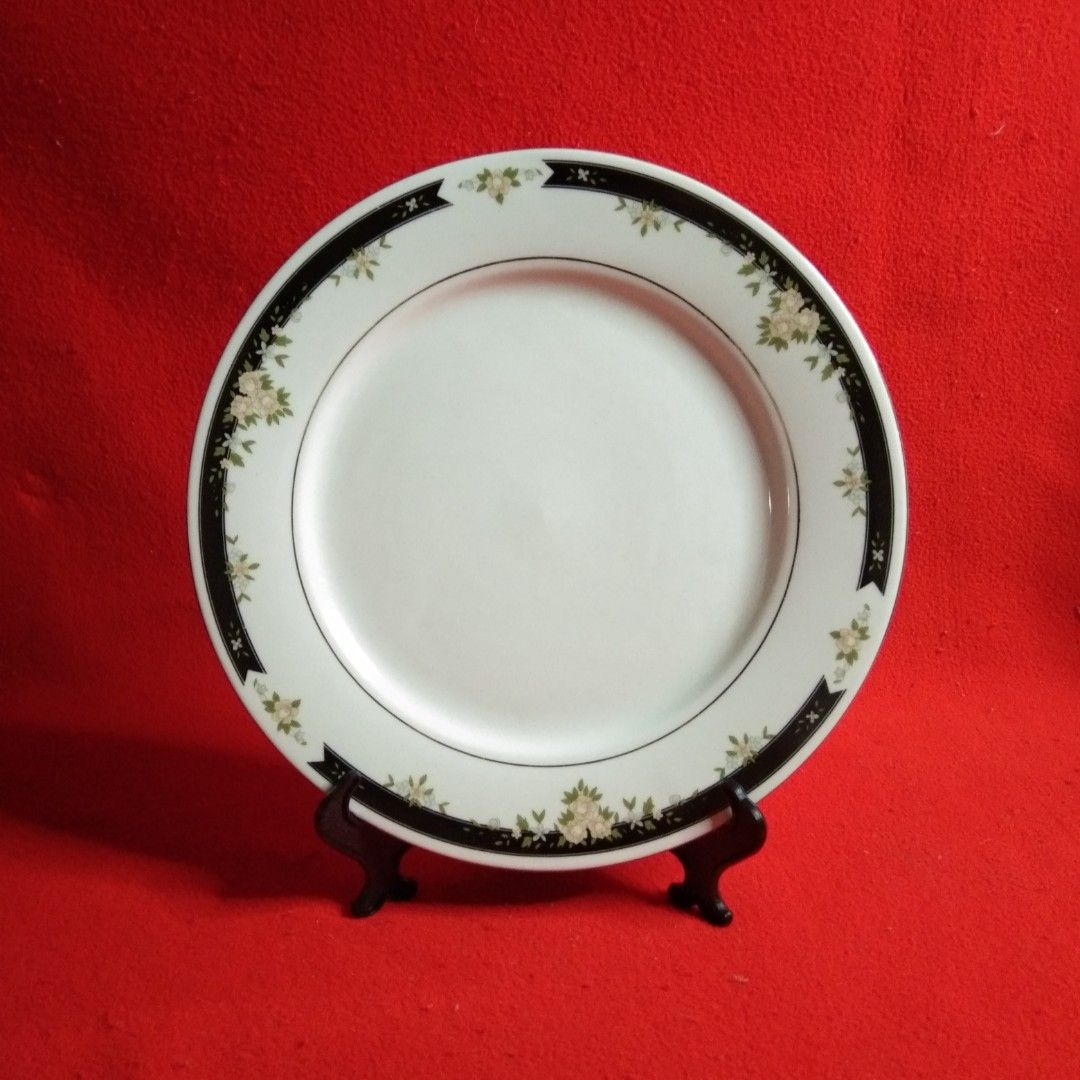 Crown Dynasty Plates, Furniture & Home Living, Office Furniture ...