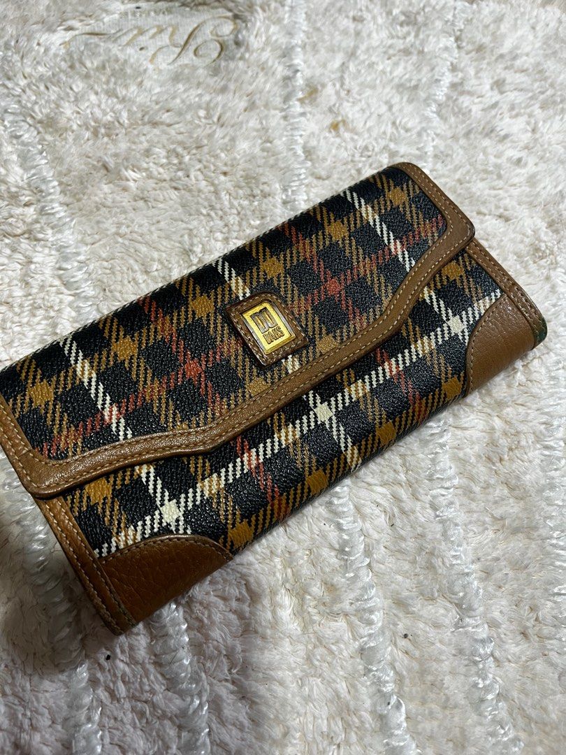 DAKS long wallet, Women's Fashion, Bags & Wallets, Purses & Pouches on ...