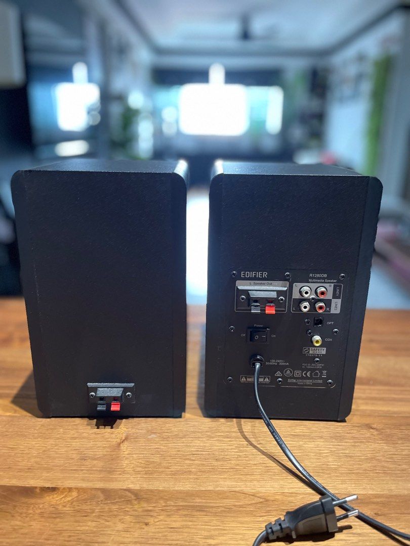 Edifier bookshelf speaker R1280DB, Audio, Soundbars, Speakers ...