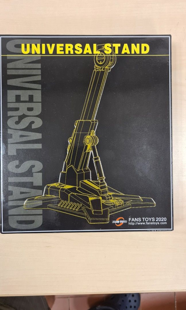 Fanstoys FT-24 Rouge with Fanstoys Universal Stand (not G1 Arcee ...