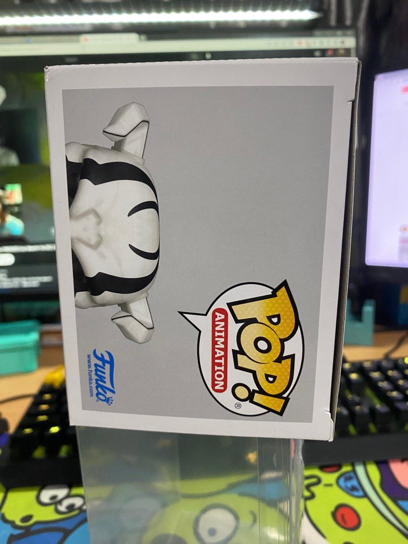 Fully-Hollowfied Ichigo Glow In The Dark Chase Funko Pop! - Bleach ...