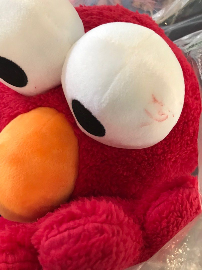Gigantic Mr Elmo, Hobbies & Toys, Toys & Games on Carousell