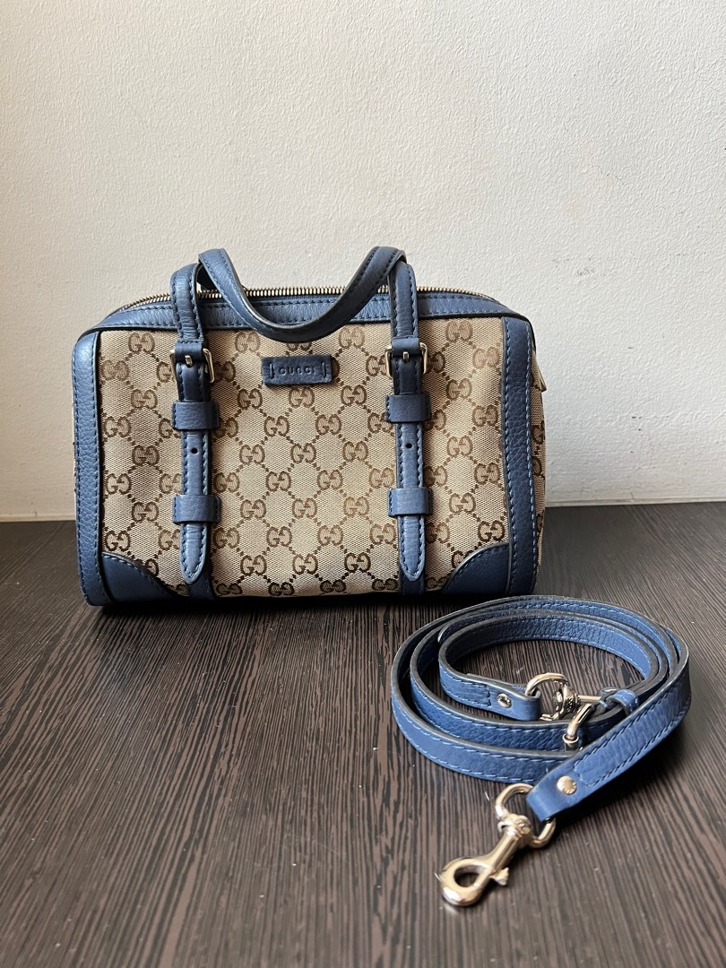 Gucci cross body bag, Luxury, Bags & Wallets on Carousell