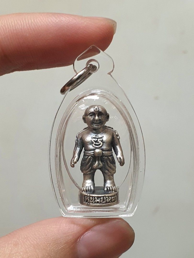Hoon Payong HPY Thai Amulet, Hobbies & Toys, Religious Items on Carousell
