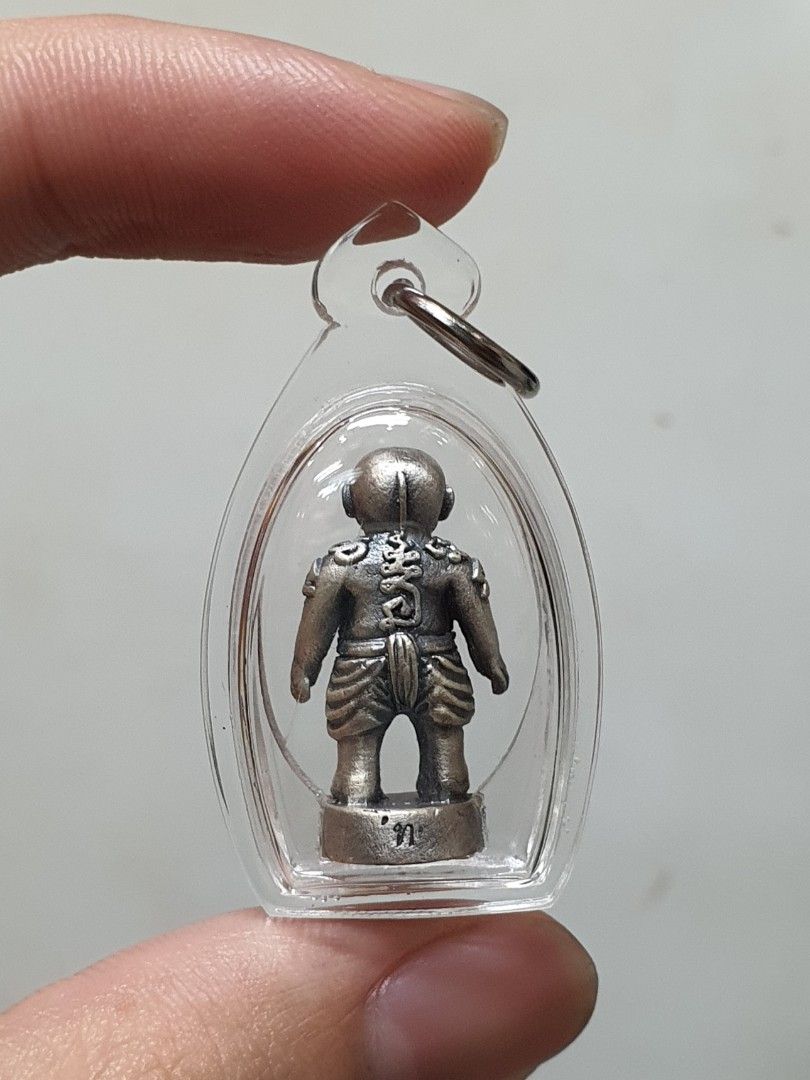 Hoon Payong HPY Thai Amulet, Hobbies & Toys, Religious Items on Carousell