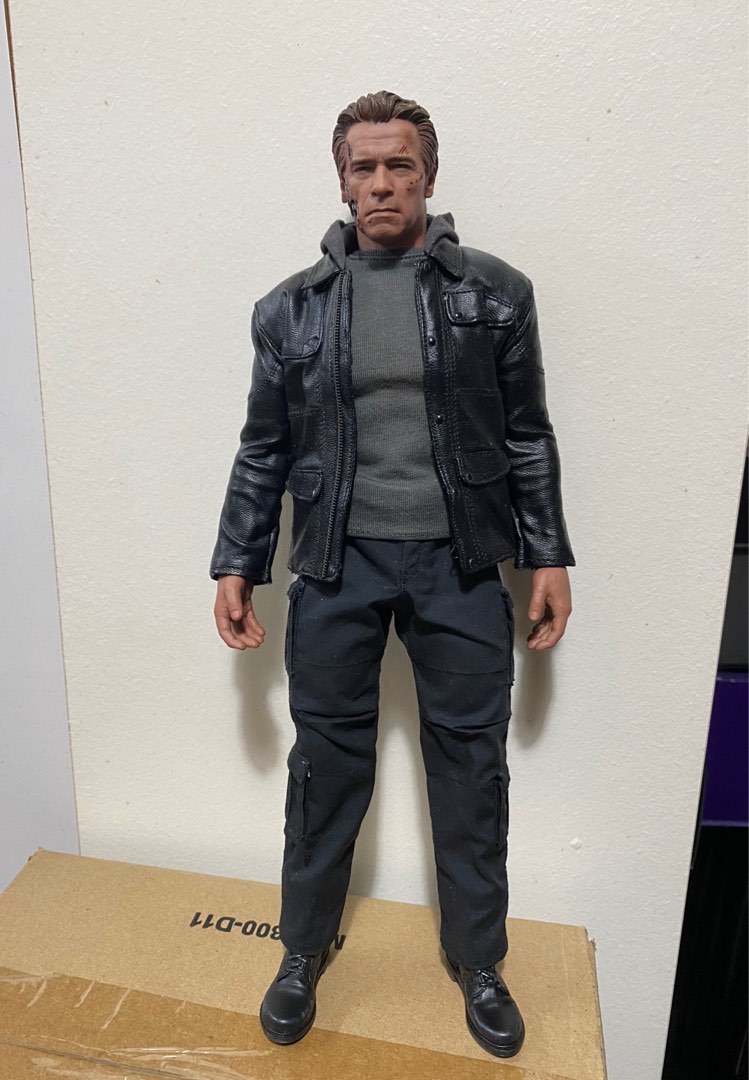Hottoys Terminator Genisys T-800 Guardians MMS307 1/6 figure Body Set 有爆皮, 興趣及遊戲, 玩具 & 遊戲類 ...