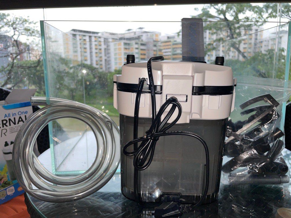 JBJ Ultra Clear tank with ISTA External Filter and Light, Pet Supplies ...