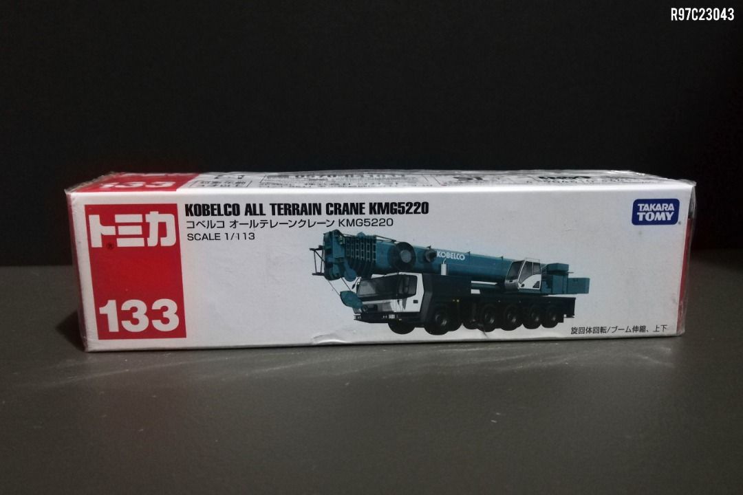Kobelco All Terrain Crane KMG5220 (Takara Tomy Long Tomica #133) Blue - New/Sealed/Box not Mint ...
