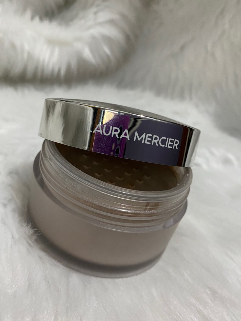 Laura Mercier Translucent Full size on Carousell