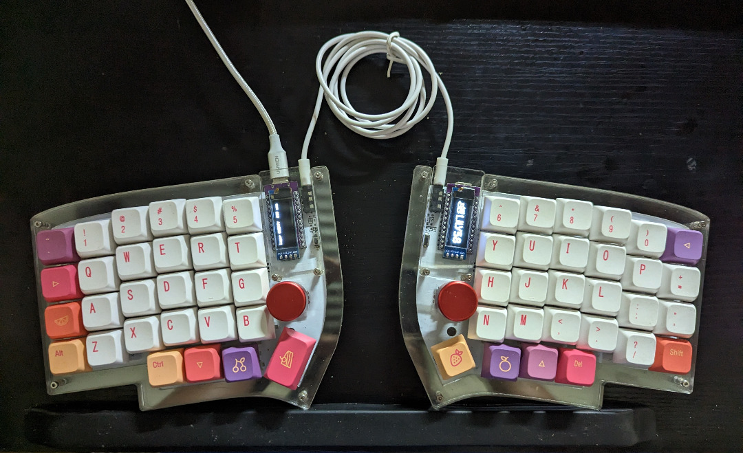 Lily58 Pro RE MX Hotswap Split Keyboard, Computers & Tech, Parts ...