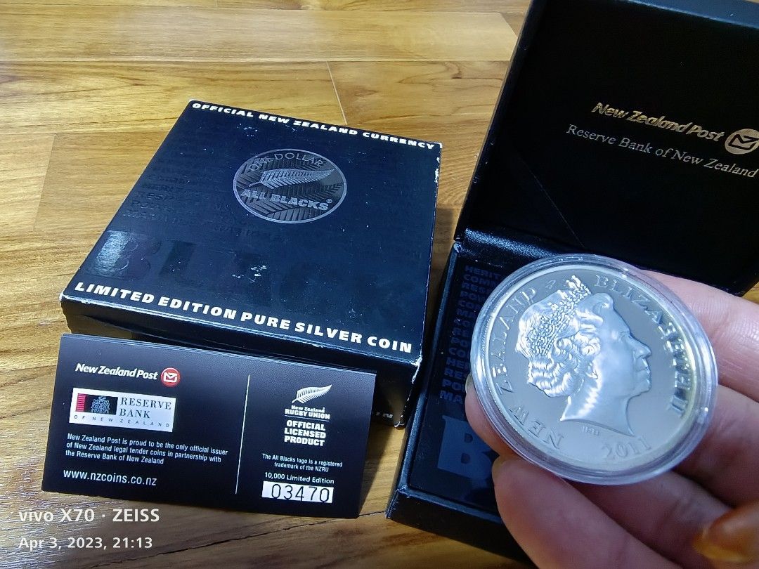 Limited Edition Pure Silver Coin: One Dollar Coin - All Blacks, Hobbies ...