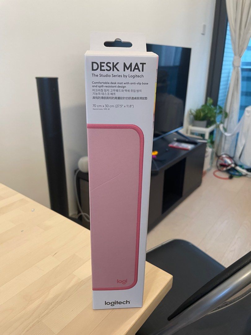 《全新》Logi STUDIO 桌面滑鼠墊 玫瑰豆沙色 Logi Desk Mat - Pink, 電腦＆科技, 電腦周邊及配件, 電腦滑鼠及 ...