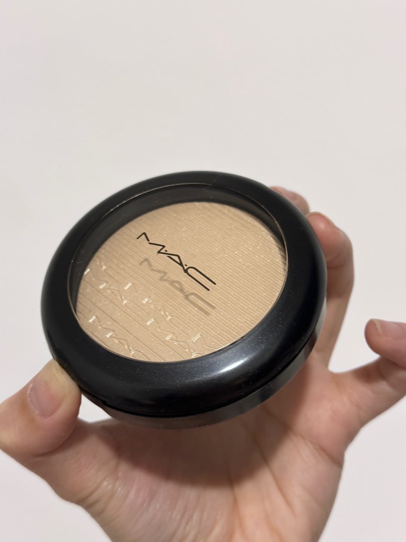 MAC double gleam highlighter, Beauty & Personal Care, Face, Makeup on ...