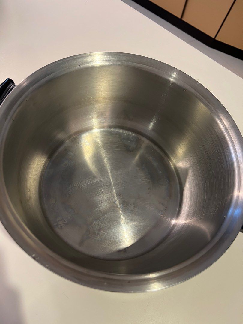 Magna USA 8-10 stainless steel, Furniture & Home Living, Kitchenware ...