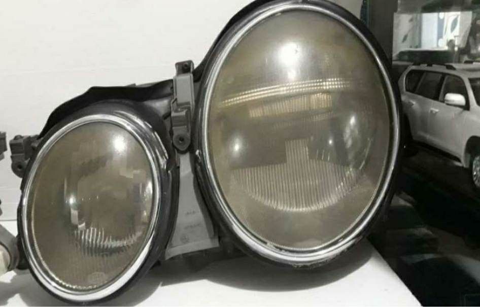 Mercedes Benz CLK w208 Head lights, Car Parts & Accessories, Body Parts ...