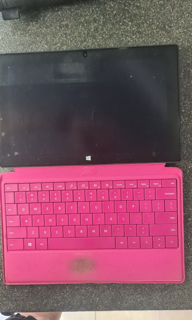 Microsoft surface 1st gen, Computers & Tech, Laptops & Notebooks on ...