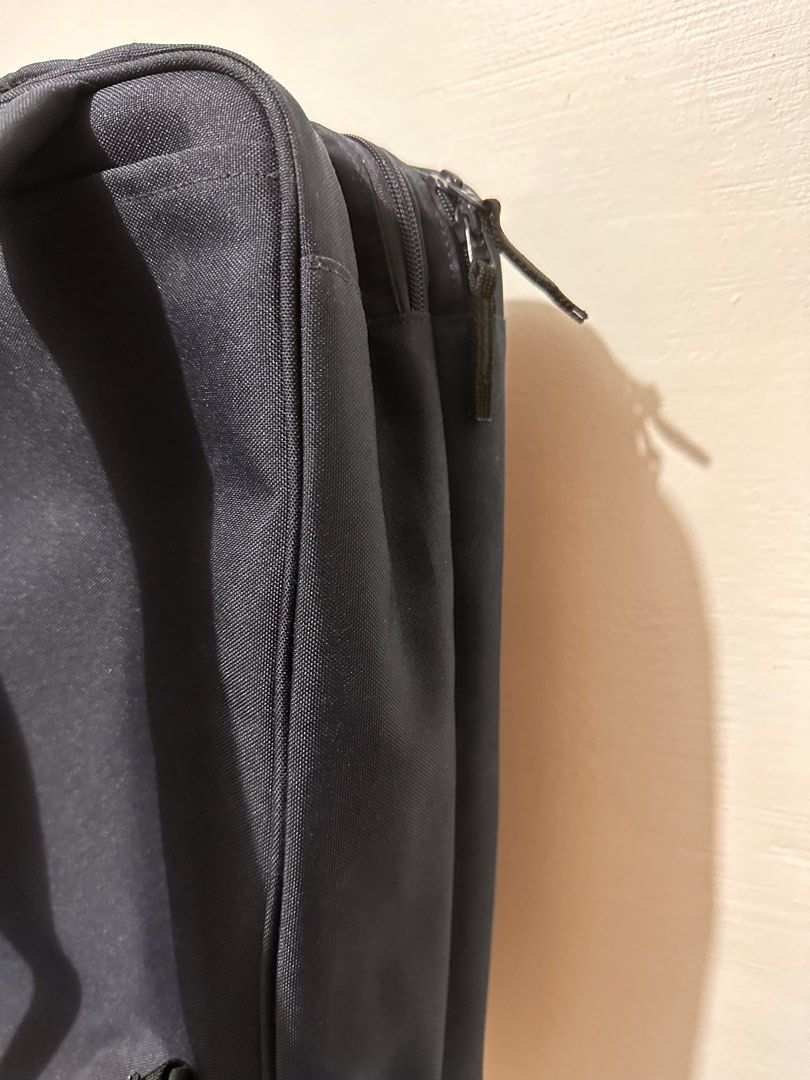 MUJI 2WAY BUSINESS BAG WITH LAPTOP STORAGE NAVY, Luxury, Bags & Wallets ...