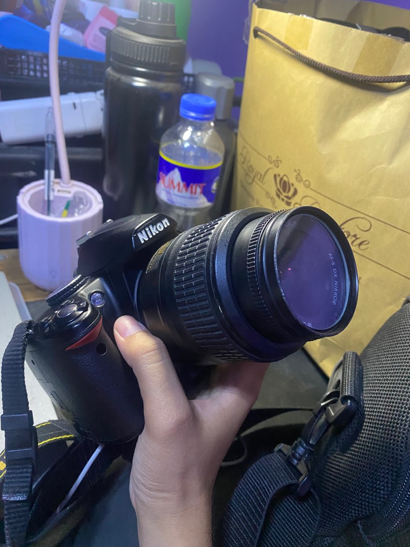 Nikon D3000 DSLR Camera , Photography, Cameras on Carousell