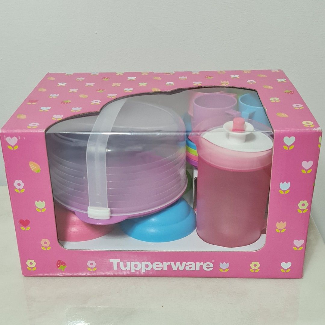 Original Tupperware Brand Small Party Cake Set for Kids, Hobbies & Toys ...