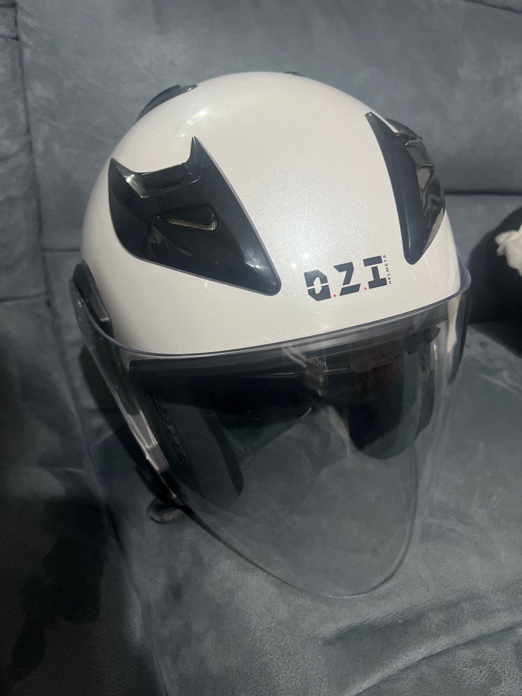 ozi helmet, Motorcycles, Motorcycle Accessories on Carousell