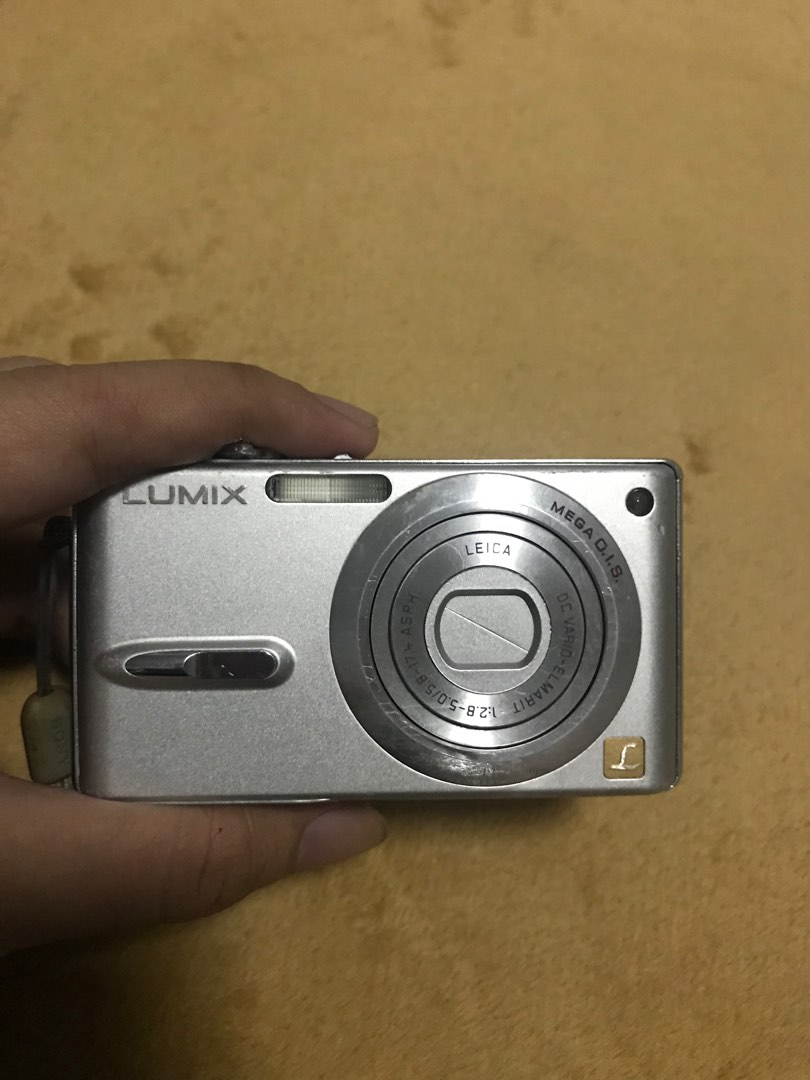 Panasonic lumix digicam fx-9, Photography, Cameras on Carousell