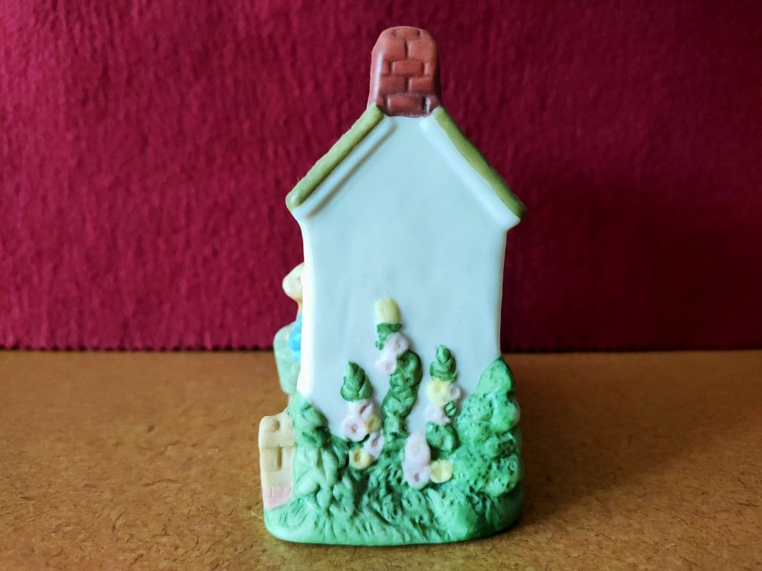Peter Rabbit Ceramic Figurine, Hobbies & Toys, Memorabilia ...