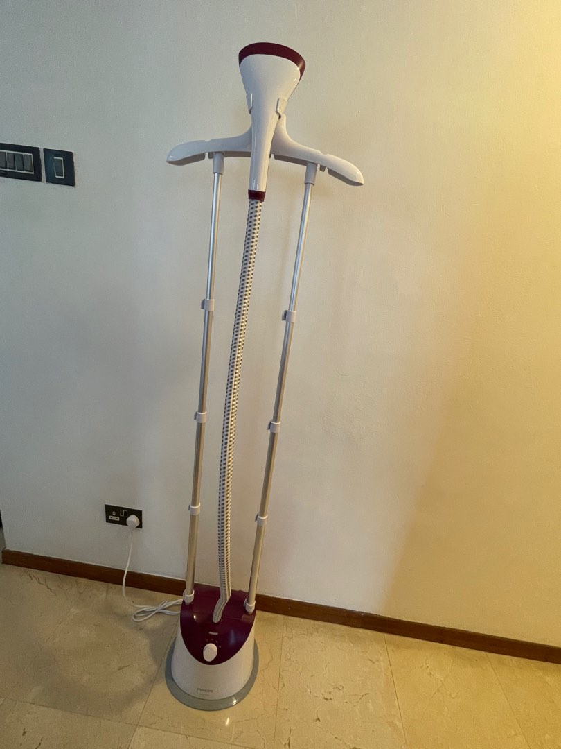 Philips Standing Steam Iron - Like New, TV & Home Appliances, Irons ...