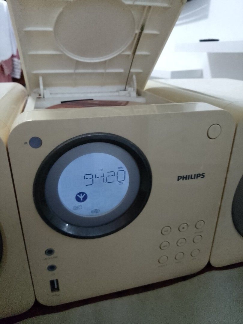 Philips Audio - CD player, FM radio, Audio, Soundbars, Speakers & Amplifiers on Carousell