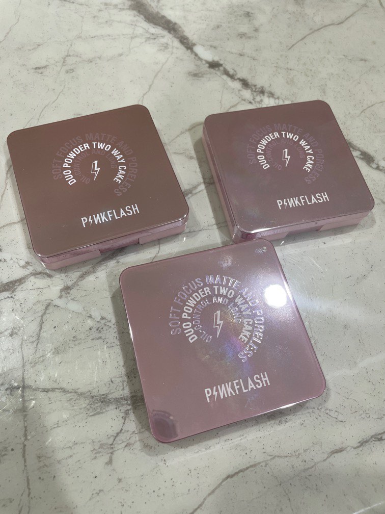 Pink Flash Duo Powder Two Way Cake, Kesehatan & Kecantikan, Rias Wajah ...