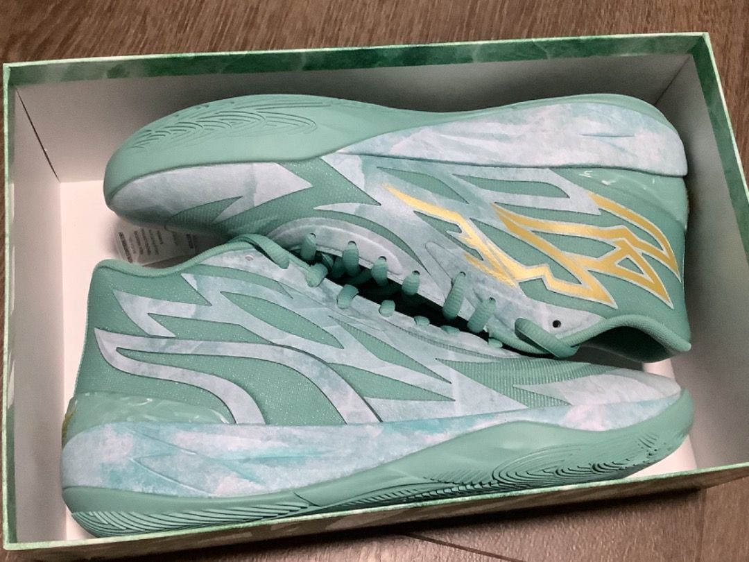 Puma lamelo jade MB02, Men's Fashion, Footwear, Sneakers on Carousell