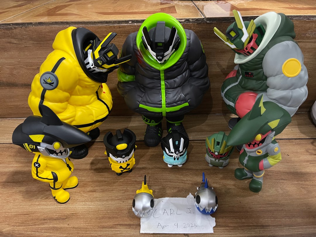Quiccs Gorilla Teq, Hobbies & Toys, Toys & Games on Carousell