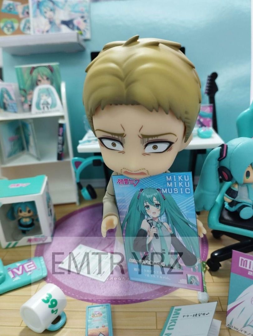 Re-Ment Hatsune Miku Miku Miku Room (Set of 8), Hobbies & Toys, Toys ...
