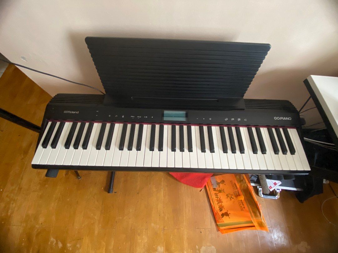 Roland GO Piano, Hobbies & Toys, Music & Media, Musical Instruments on ...