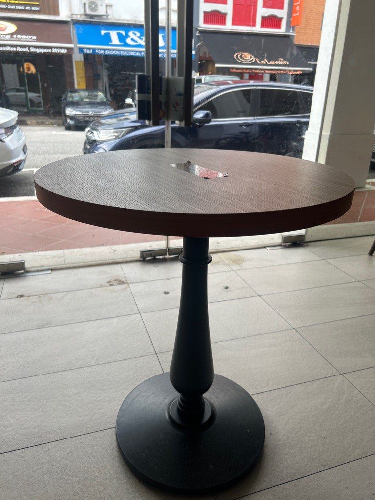 Round & Square table, Furniture & Home Living, Furniture, Tables & Sets on Carousell