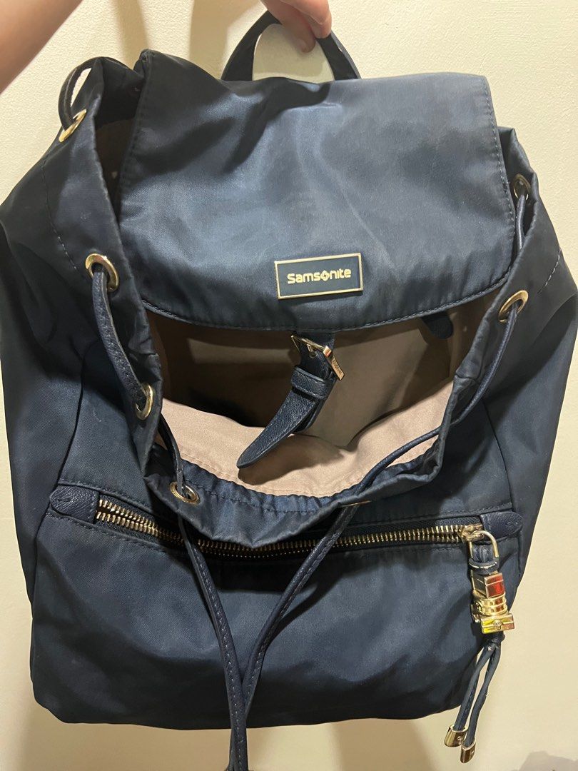 Samsonite backpack, Women's Fashion, Bags & Wallets, Backpacks on Carousell