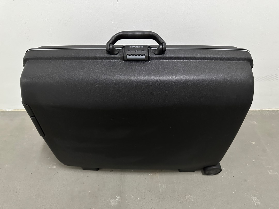 Samsonite oyster classic luggage 27 inch, Hobbies & Toys, Travel ...